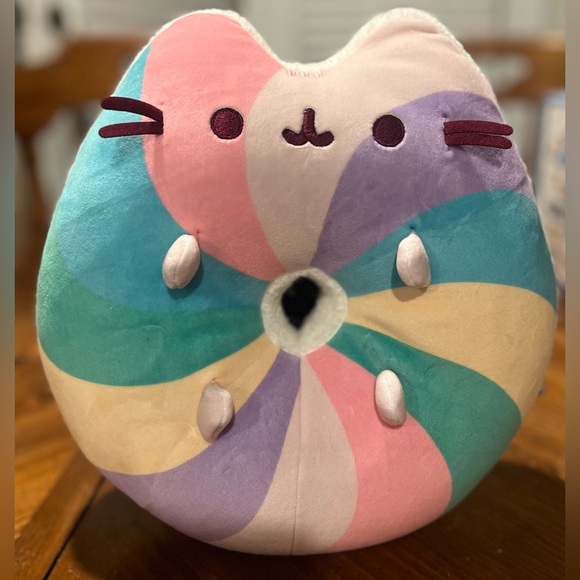 Pusheen | Toys | Pusheen Cat Rainbow Bagel Squisheen Plush By Gund 223 ...